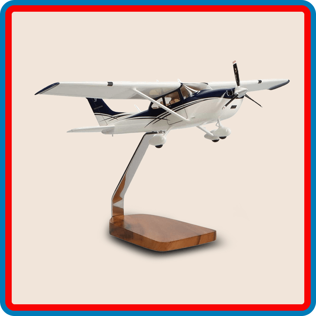 High Flying Sikorsky CH-148 Cyclone Mahogany Model – High Flying Models